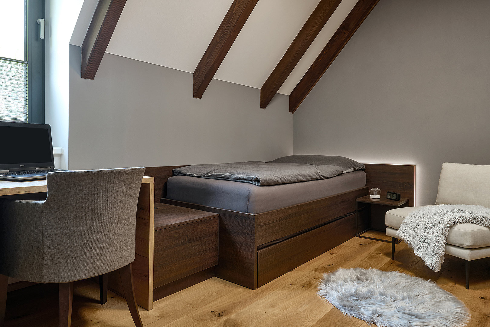 Cozy and practical attic rooms — HANÁK Nábytek